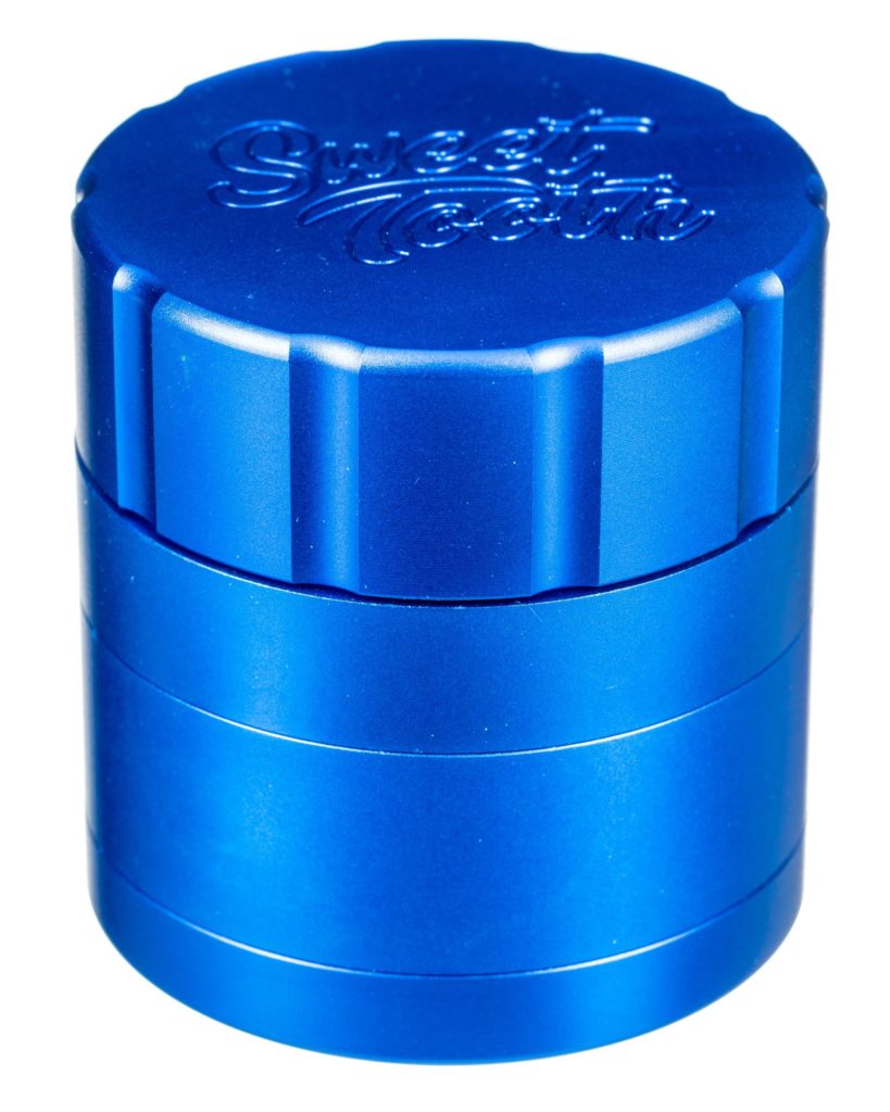 4-Piece Medium Radial Teeth Aluminum Grinder - Weed Reader